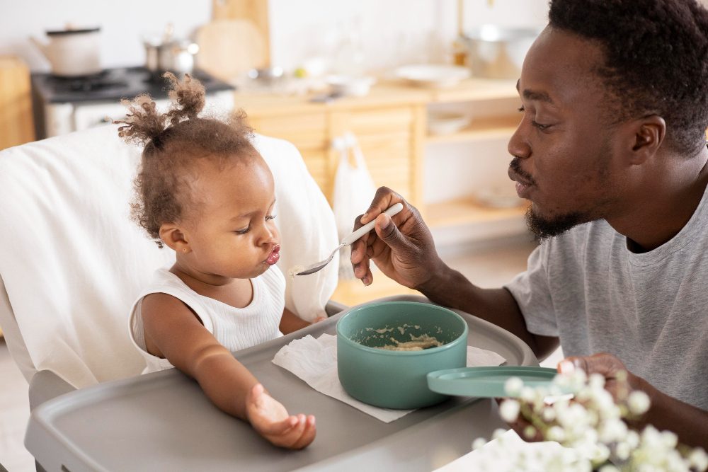 3 consejos prácticos para papás con hijos de cabello rizado