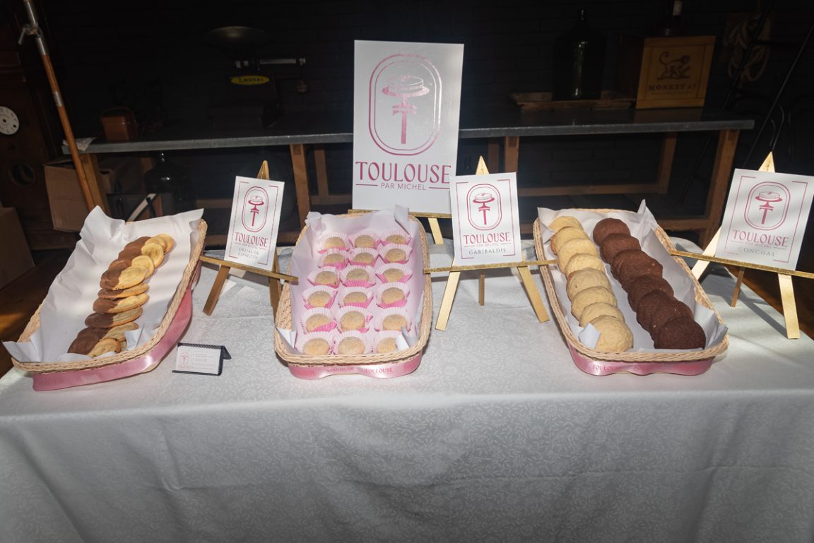 It Girl organizó colecta a beneficio de Acapulco con desfile de ...