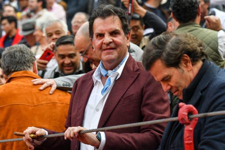 Revelan que Tania Ruiz estrenaría noviazgo con Alejandro Baillères Gual