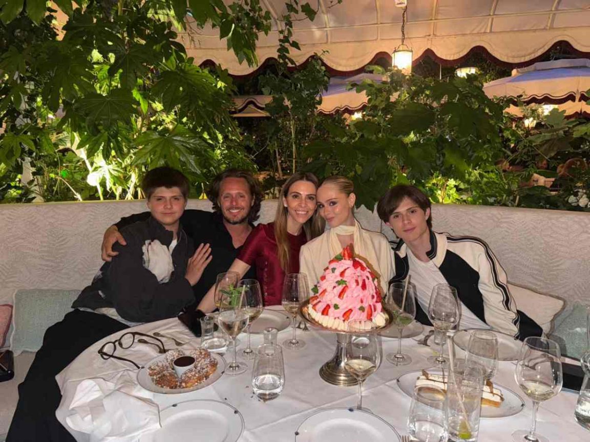 Foto en familia de Loreto Peralta deja ver lo mucho que han crecido sus ...