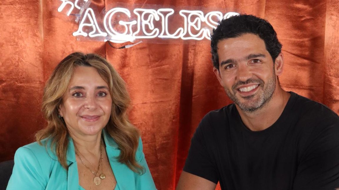 Oso Trava logra entrevistar a destacados miembros de la sociedad mexicana