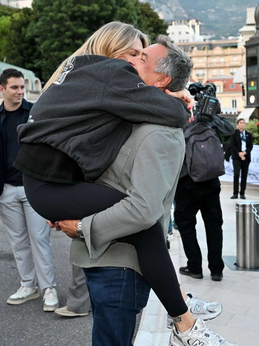Él es Thomas, el guapo y desconocido medio hermano de Camille Gottlieb