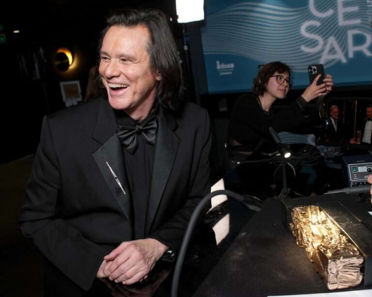 Un experto revela los posibles cambios estéticos en el rostro de Jim Carrey